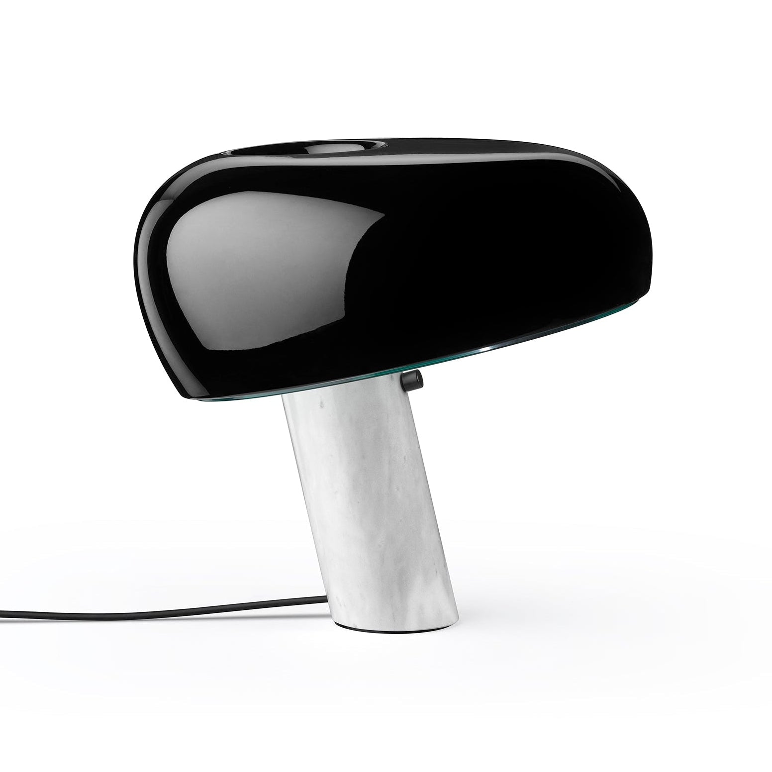 SNOOPY black table lamp [Antonina] – Eye on Design